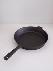 STUR Gusseisenpfanne mein Fazit nach zwei Monaten - ABOUT FUEL